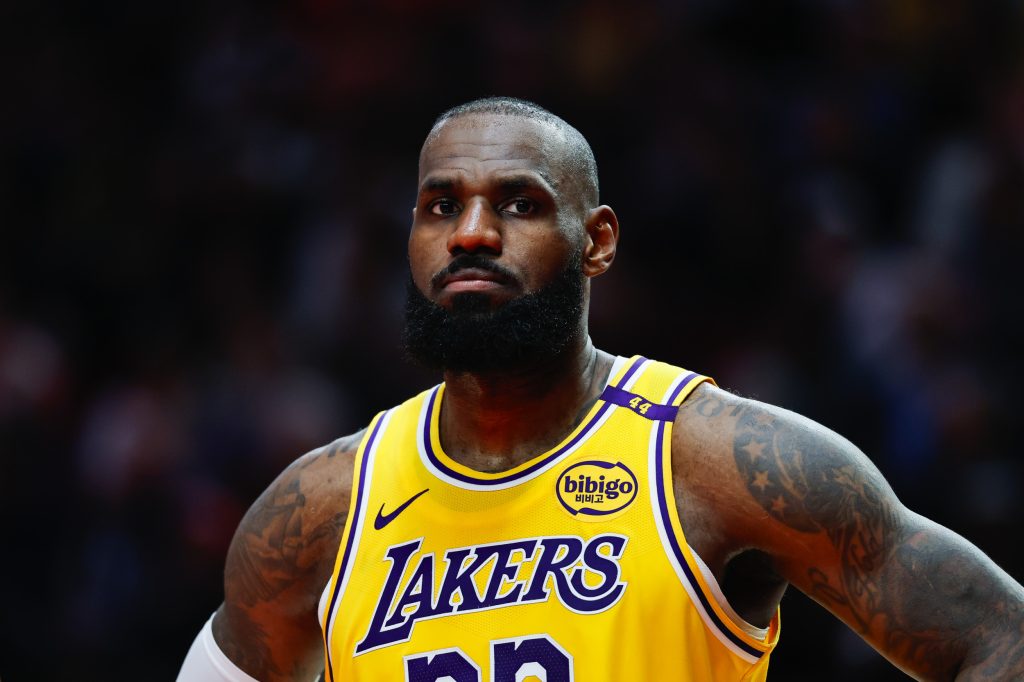LeBron James Slams 'Face of NBA' Drama, 'It Ain't About One Person ...
