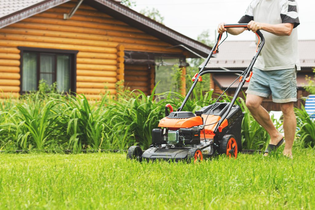 Man Mows Neighbors' Lawn While They're Away, Hysterics at What Happens ...