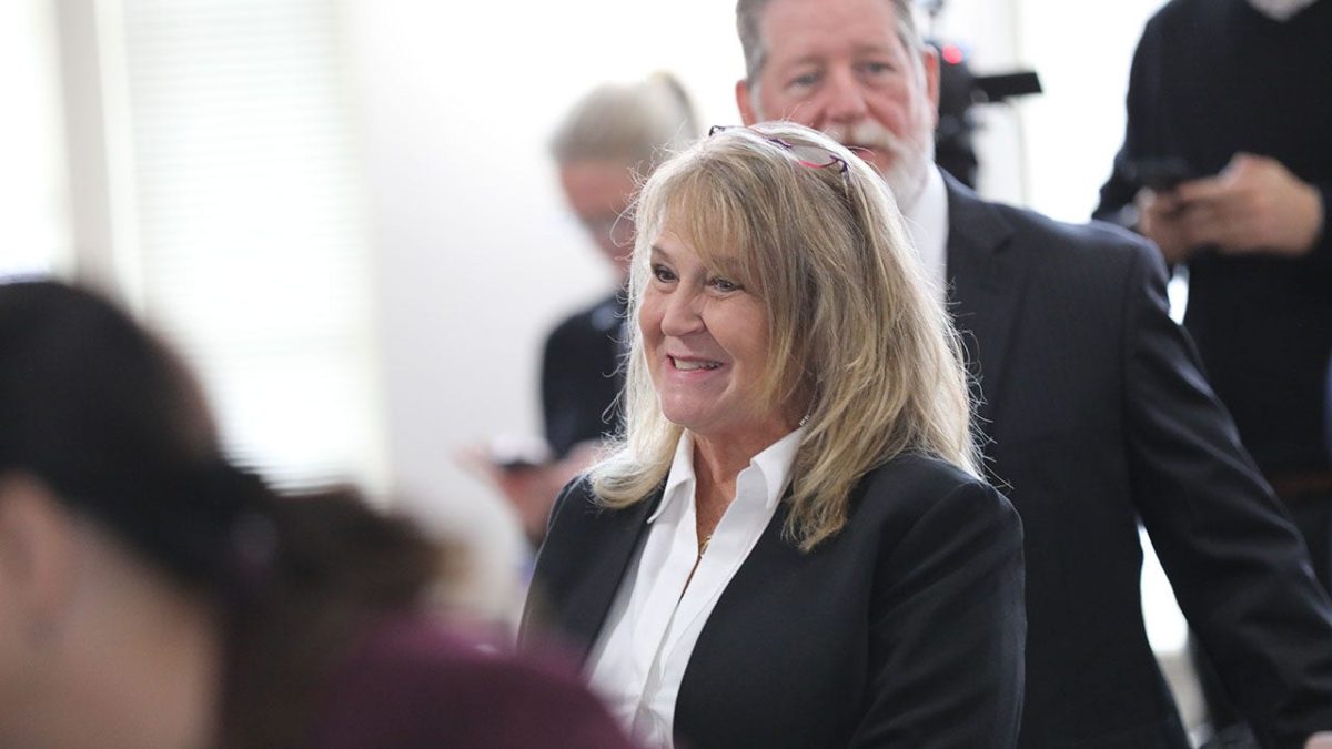 Murdaugh trial court clerk pleads guilty to showing sealed crime scene ...